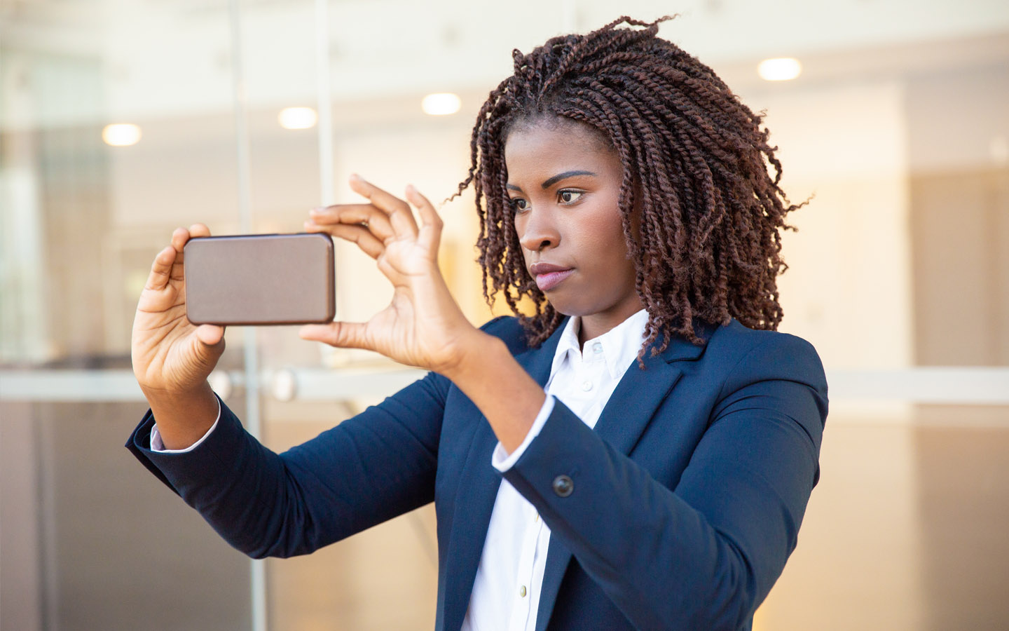 Tips To Take Stunning Real Estate Photos With Your Smartphone